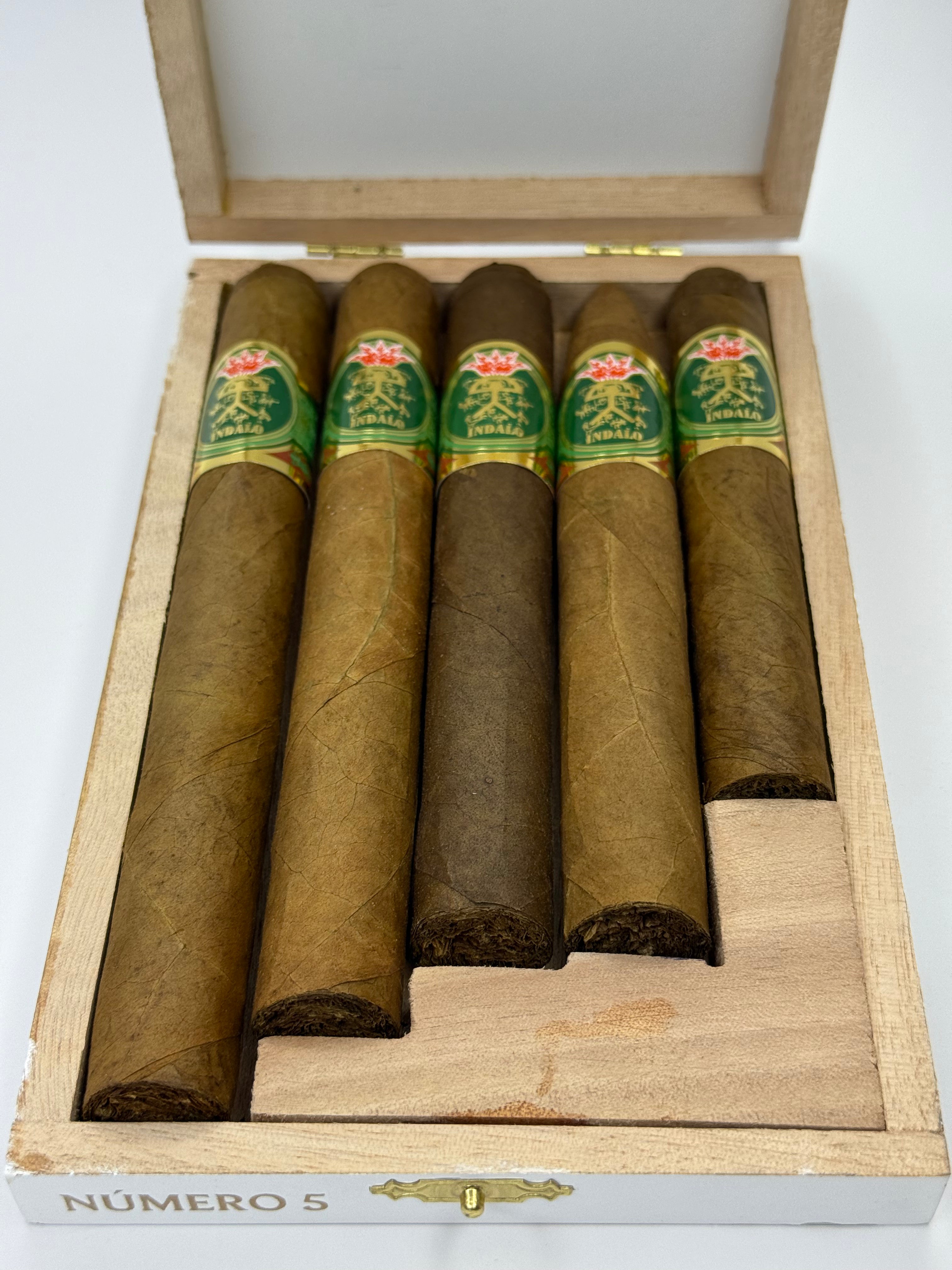 5 Count Variety Box – Indalo Cigars